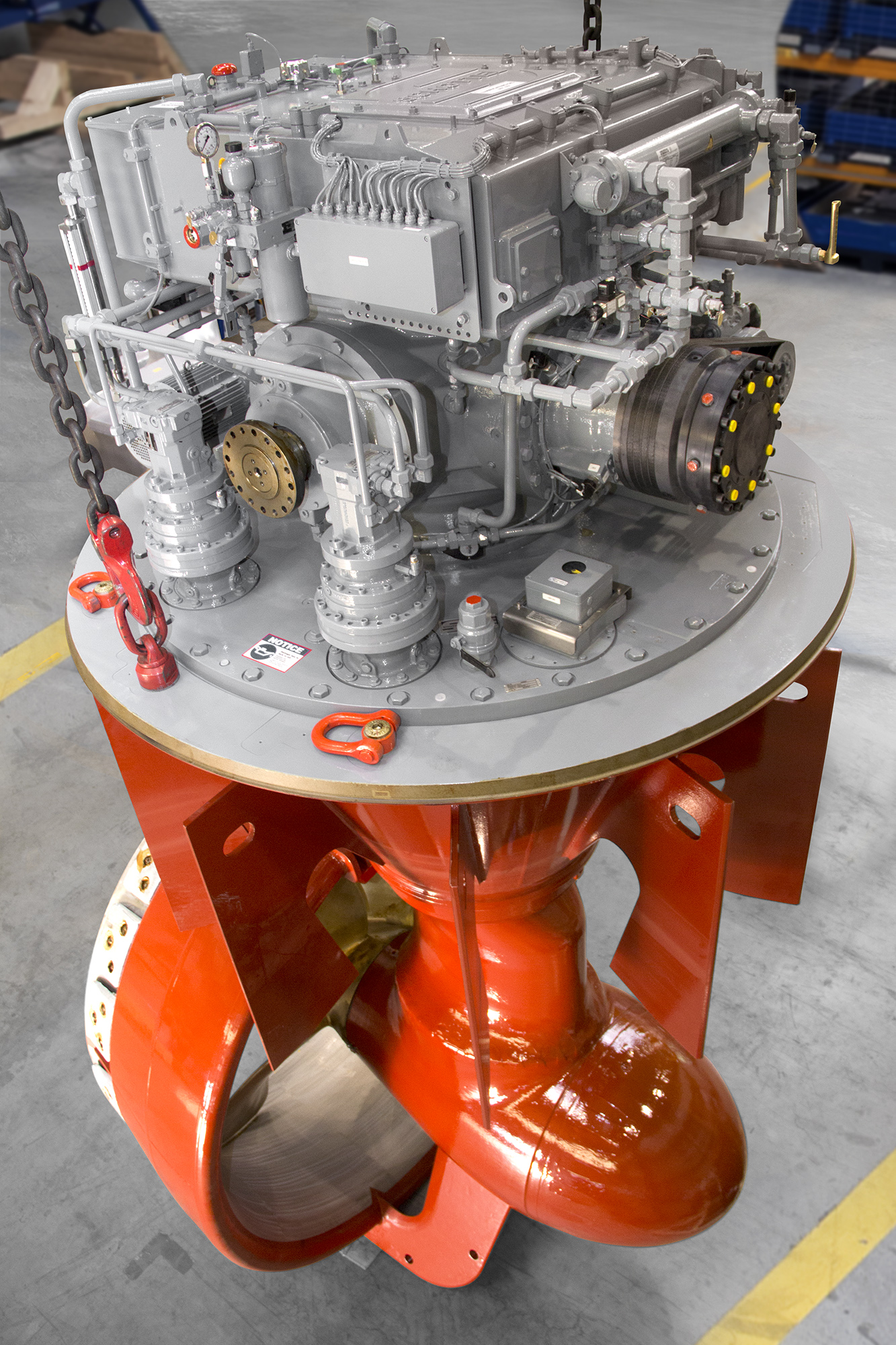 Azimuthal Hybrid Drive system SYDRIVE-E for the world’s first LNG ...